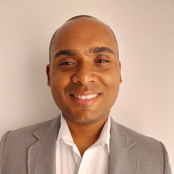 Isaac - Professor de inglês em São Paulo - R$ 50/h - 0 avaliações