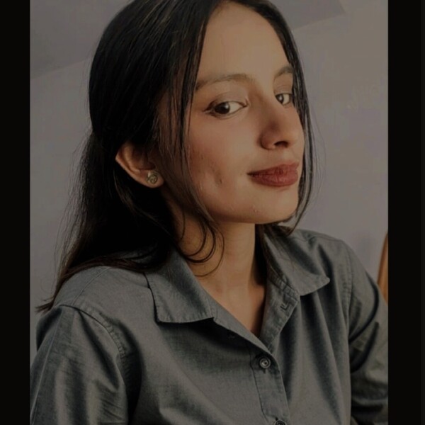 Mehak - History tutor - 209$/h