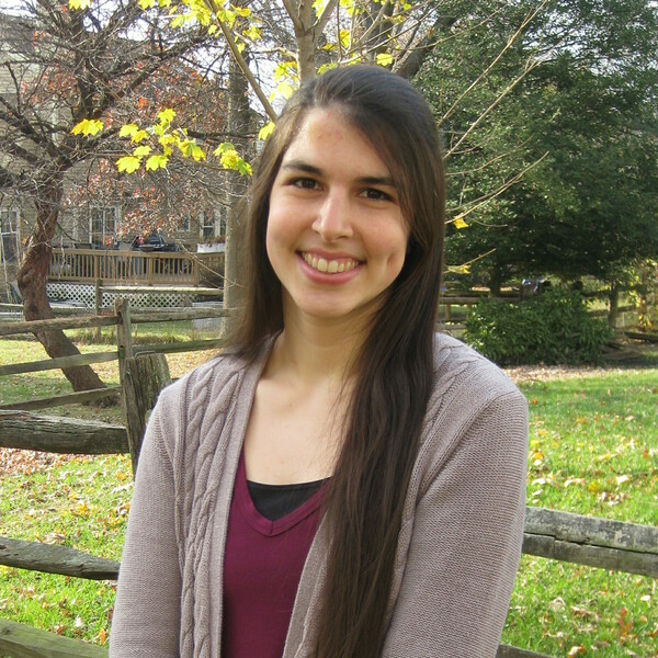 Mary - Biology tutor - 22£/h - 2 reviews