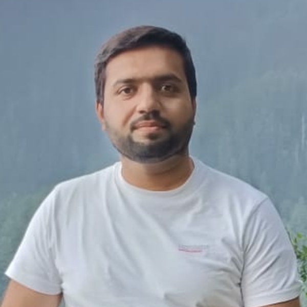 Noman - Maths tutor - 178$/h - 1 reviews