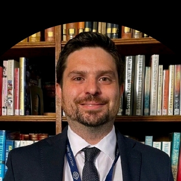 Simon - Maths tutor - RM288/h