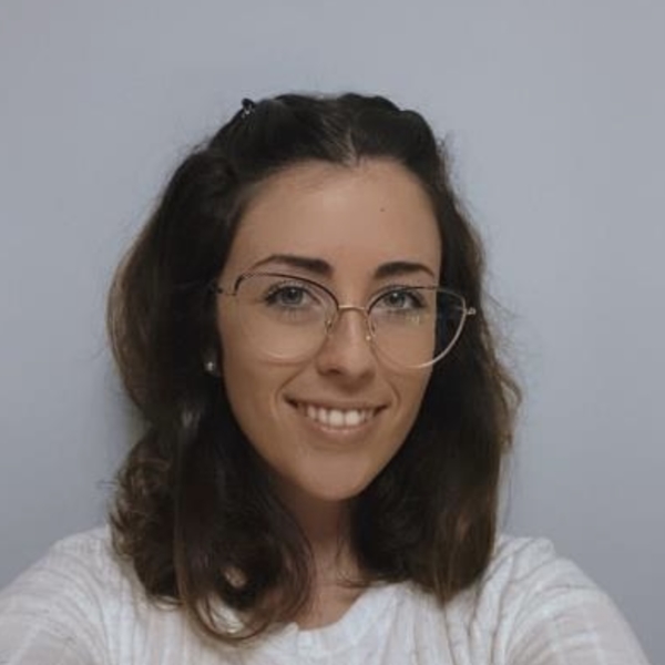 Sara - Colmenar Viejo,: Tengo 23 años. Estudiante de Enfermería. Ayudo ...