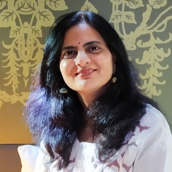 Richa - Physics teacher in Jaipur - ₹1200/h