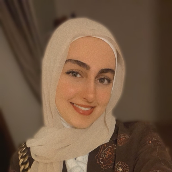 Saria - Arabic tutor - 6£/h - 2 reviews