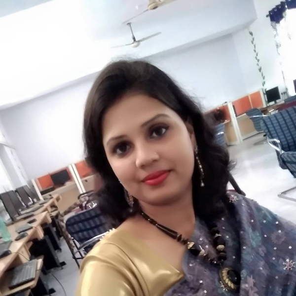 Ekta - Python teacher in Ambala - ₹1000/h