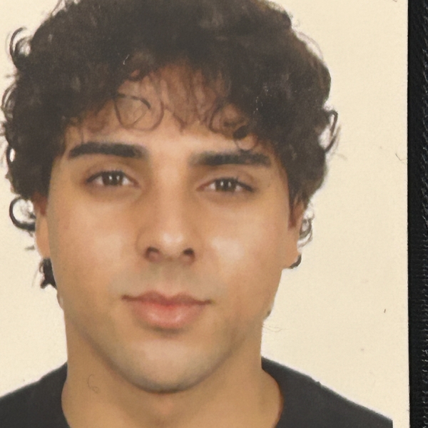 Ziyad - Profe de inglés en Granada - 8€/h