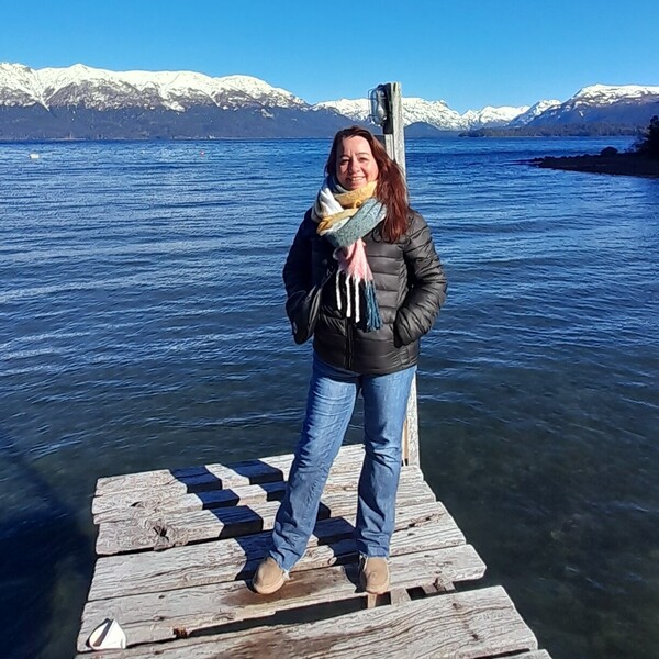 Paola - Profe de historia - S/34/h