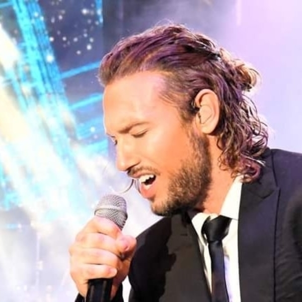 Nicolas - Prof de chant - 30€/h - 3 avis Nicolas - Prof de chant - 30€/h - 3 avis