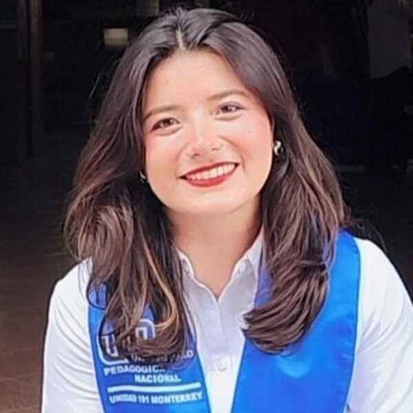 Emily - Profe de apoyo escolar - $434/h