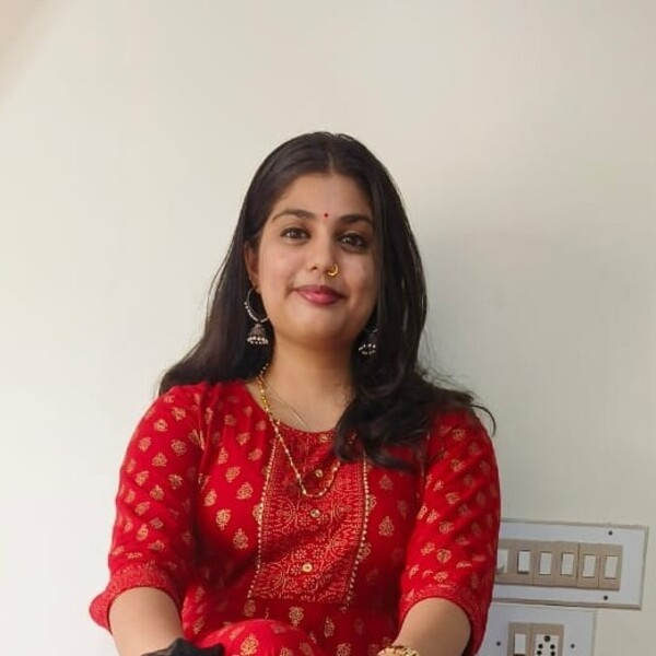 Meghana - Python tutor - 8£/h