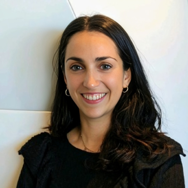 Serena - Physics teacher - ₹4038/h