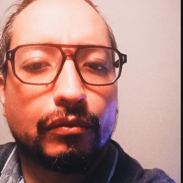 Fernando - Profesor de biología - $385/h