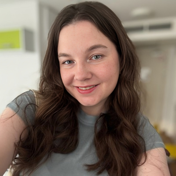 Isla - French teacher - ₹2985/h