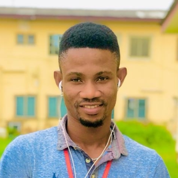 Taiwo - English tutor - 2£/h