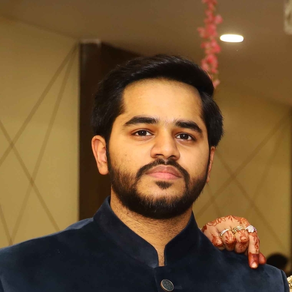 Samarth - Maths tutor - 2£/h