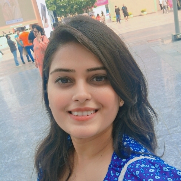 Shalvi - Maths teacher in Gurugram - ₹1500/h