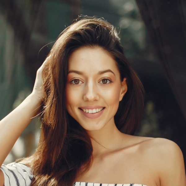 Maya - French teacher - ₹2483/h