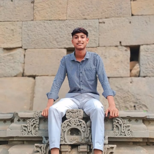 Surendra - English tutor - 9$/h - 1 reviews