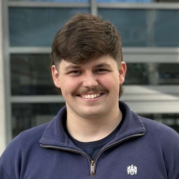 Joe - Mathematics tutor - 20$/h