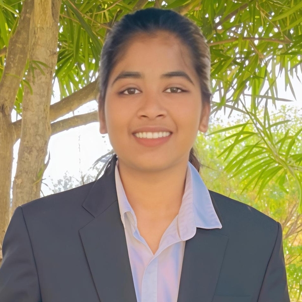 Manya - Mathematics tutor - 3$/h