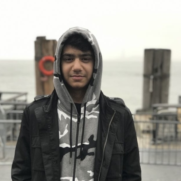 Zain - Mathematics tutor - 40$/h