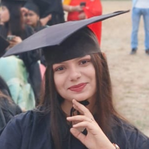 Fatima - Maths teacher in Ratlam - ₹1500/h