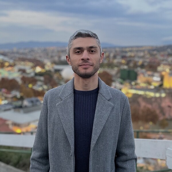 Hov - Chess teacher - R169/h