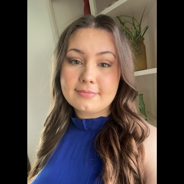 Ashley - Psychology teacher - ₹1805/h
