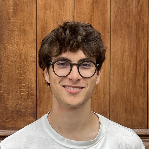 Marius - Prof de maths - 50€/h - 4 avis - 5 élèves accompagnés