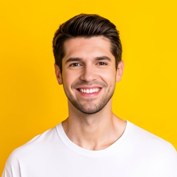 Ellis - French tutor - 33$/h