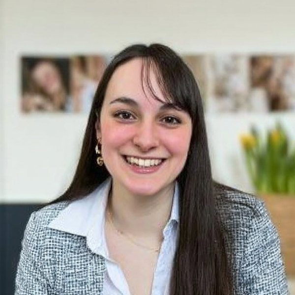 Talia - Computer programming tutor - 44$/h