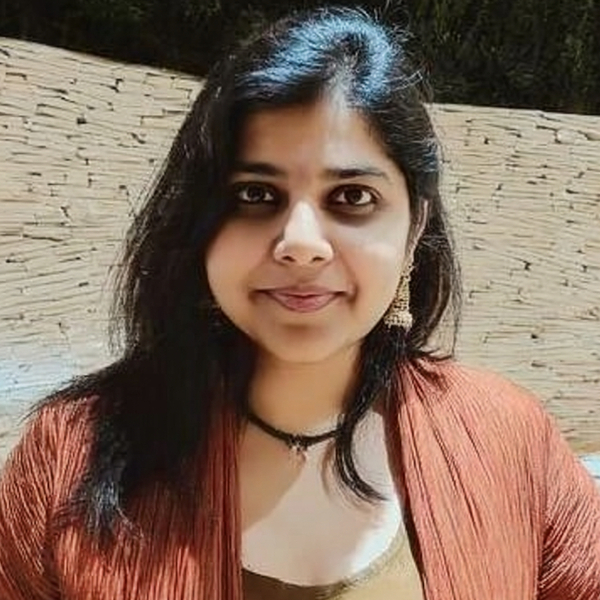 Ritu - Microsoft excel tutor - 22£/h