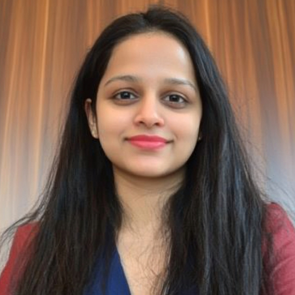 Pooja - Maths tutor - 21£/h