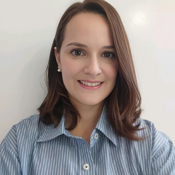 Zoe - Microsoft excel tutor - 30£/h