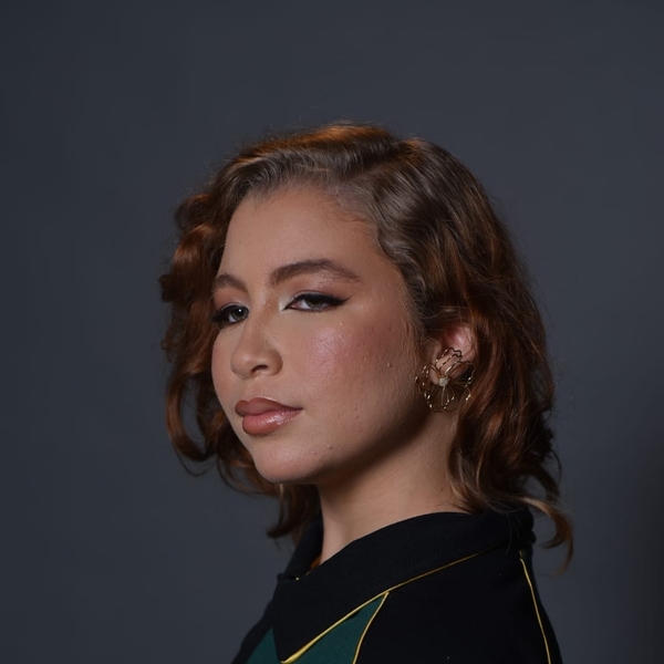 Maria larah - Prof de explicações - 8 €/h