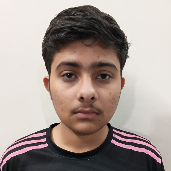 Aarav - Maths tutor - 5£/h