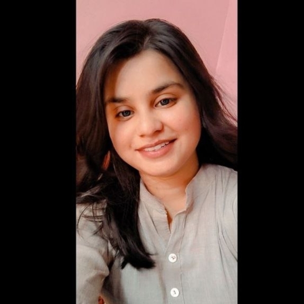 Nidhi - Hindi tutor - 6£/h