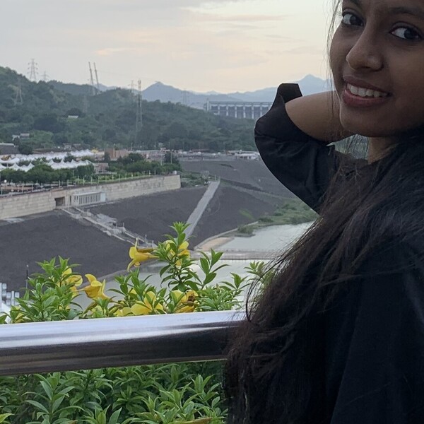 Liza - English tutor - 0£/h