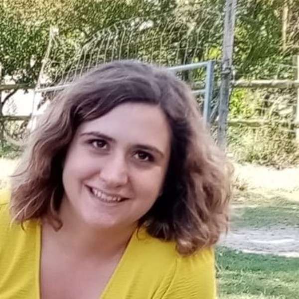 Helena - Prof de français à Paris - 35€/h