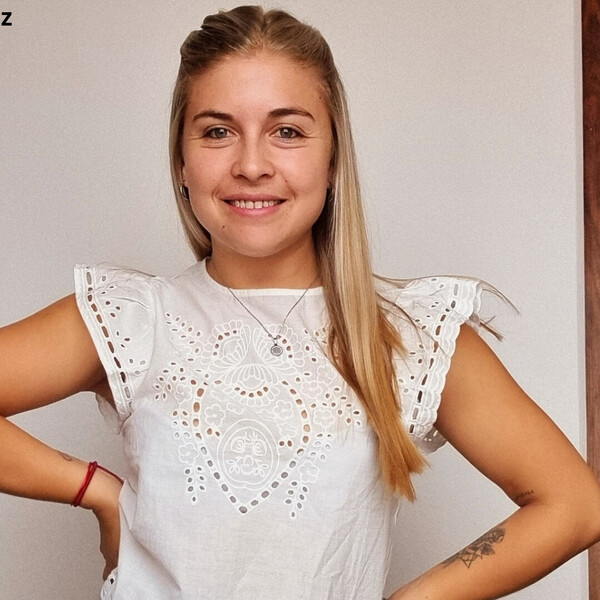 Vicky - Profe de enfermería - 12€/h