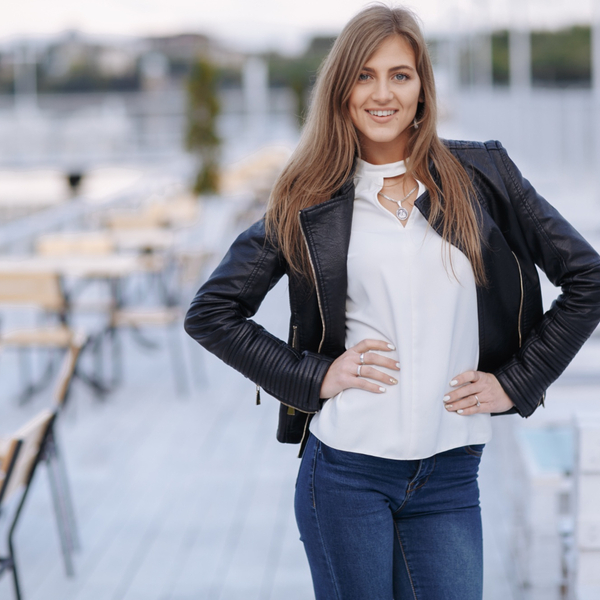 Samantha - Computer programming tutor - 22£/h