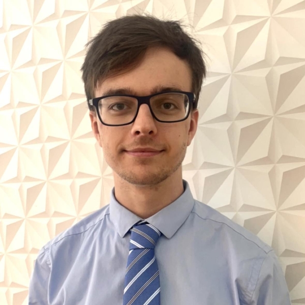 Harvey - Basic computing tutor - 49$/h - 16 reviews