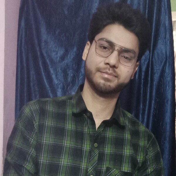 MAK - English teacher in New Delhi - ₹500/h