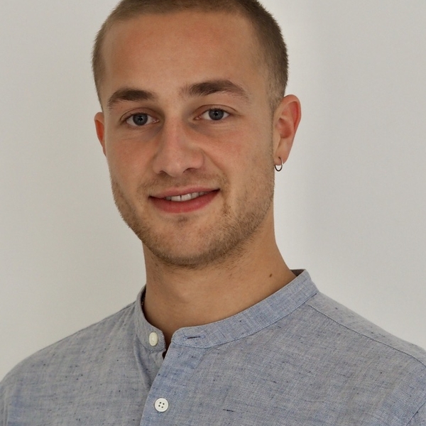 Max - Englischlehrer in Berlin - 20€/h