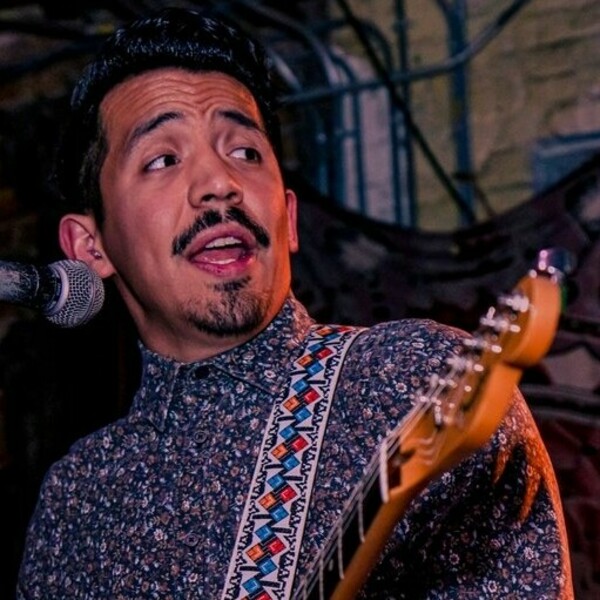 Justin - Singing tutor in Chicago - 60$/h - 2 reviews