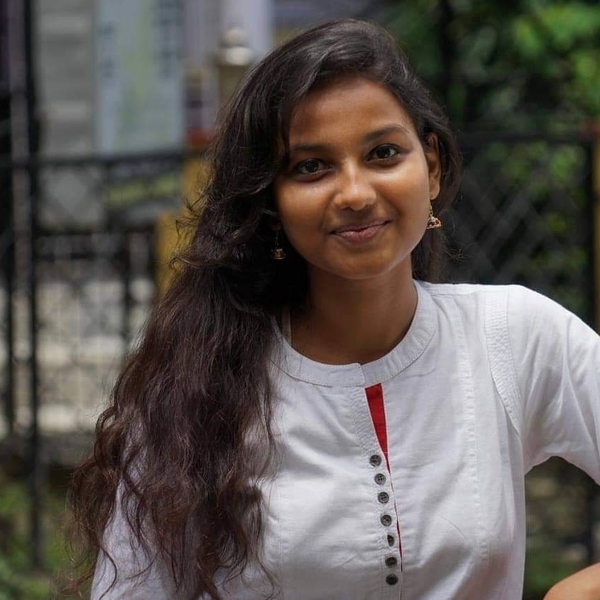 Snigdha - English teacher in Kolkata - ₹300/h