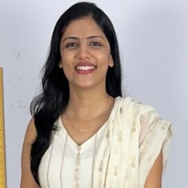 Henna - Biology tutor - 9£/h