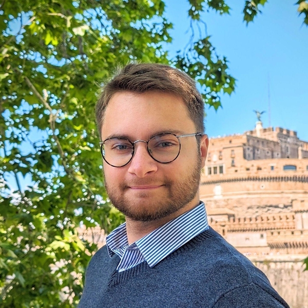 Arthur - Prof de français à Clermont-Ferrand - 25€/h - 3 avis - 9 ...