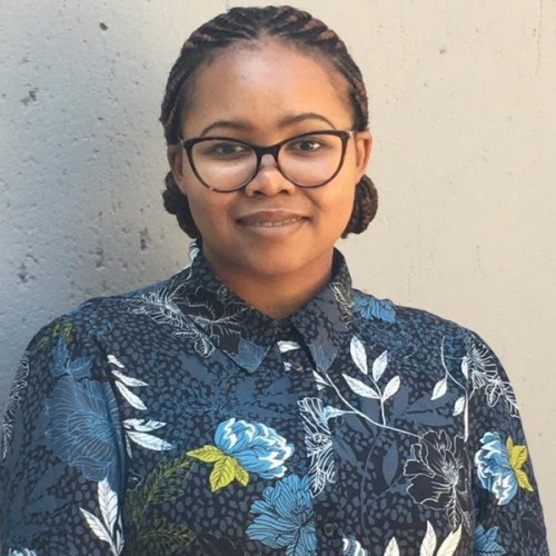 Gontse - English literature tutor - $14/h - 3 reviews