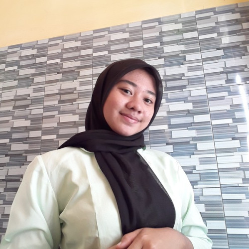 Ayu mustika - Guru membaca - 20000 Rp / jam